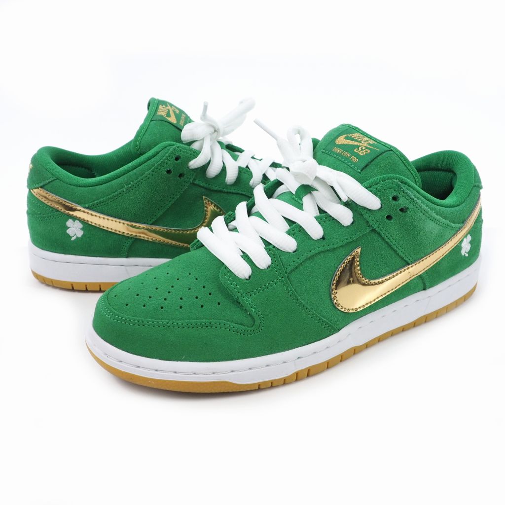 シューズ NIKE 26cmの通販 by もも's shop｜ナイキならラクマ - Nike shamrock ブランド